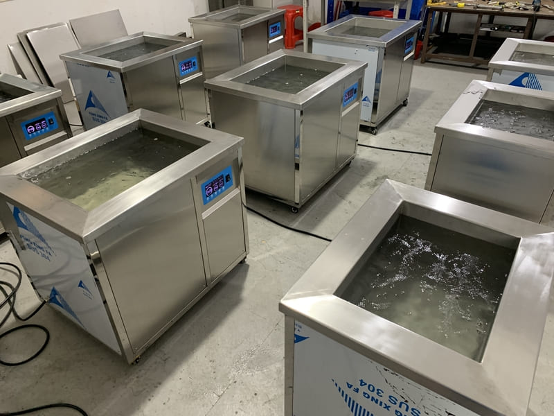 Professional Ultrasonic Cleaning Systems | Factory Direct